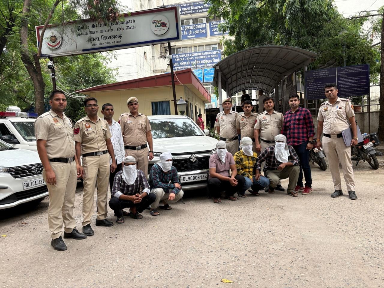 Five Arrested In Munirka Kidnapping Case; Accused Posed As Delhi Police ...